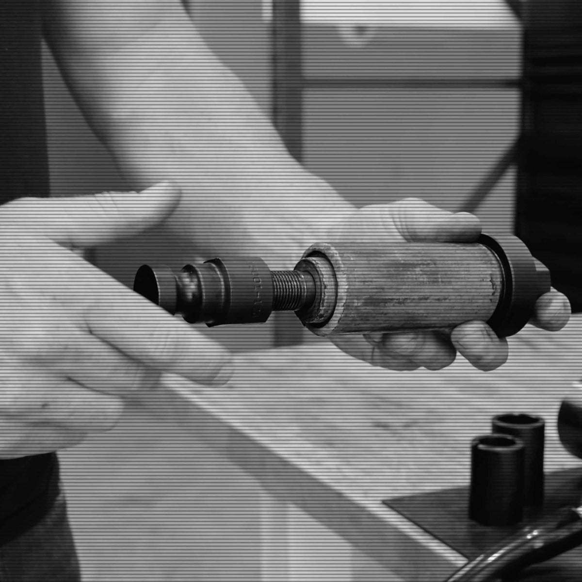 15021 | Pin & Bushing Adapter – Tiger Tool