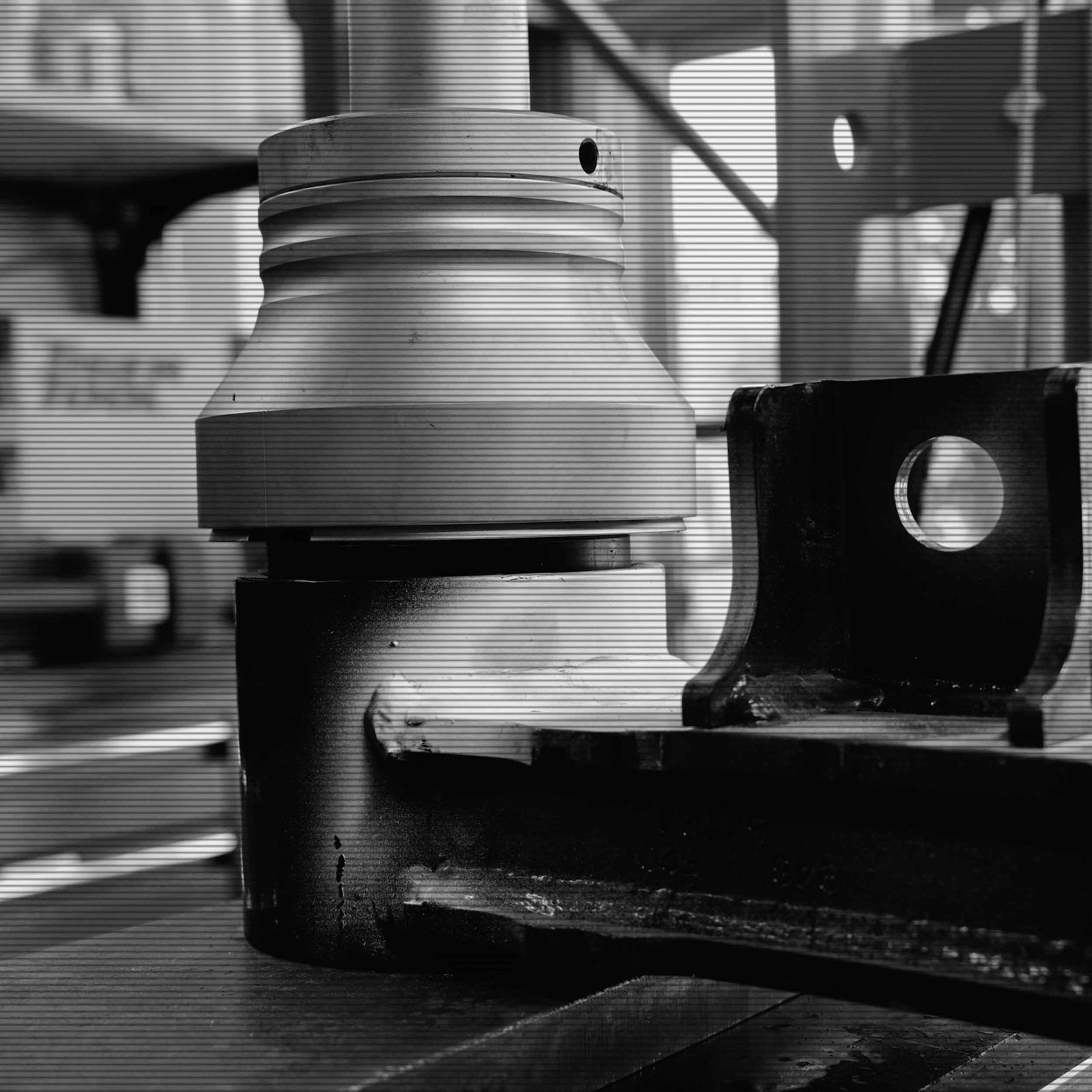 Hendrickson Walking Beam End-Bushing Service Kit – Tiger Tool